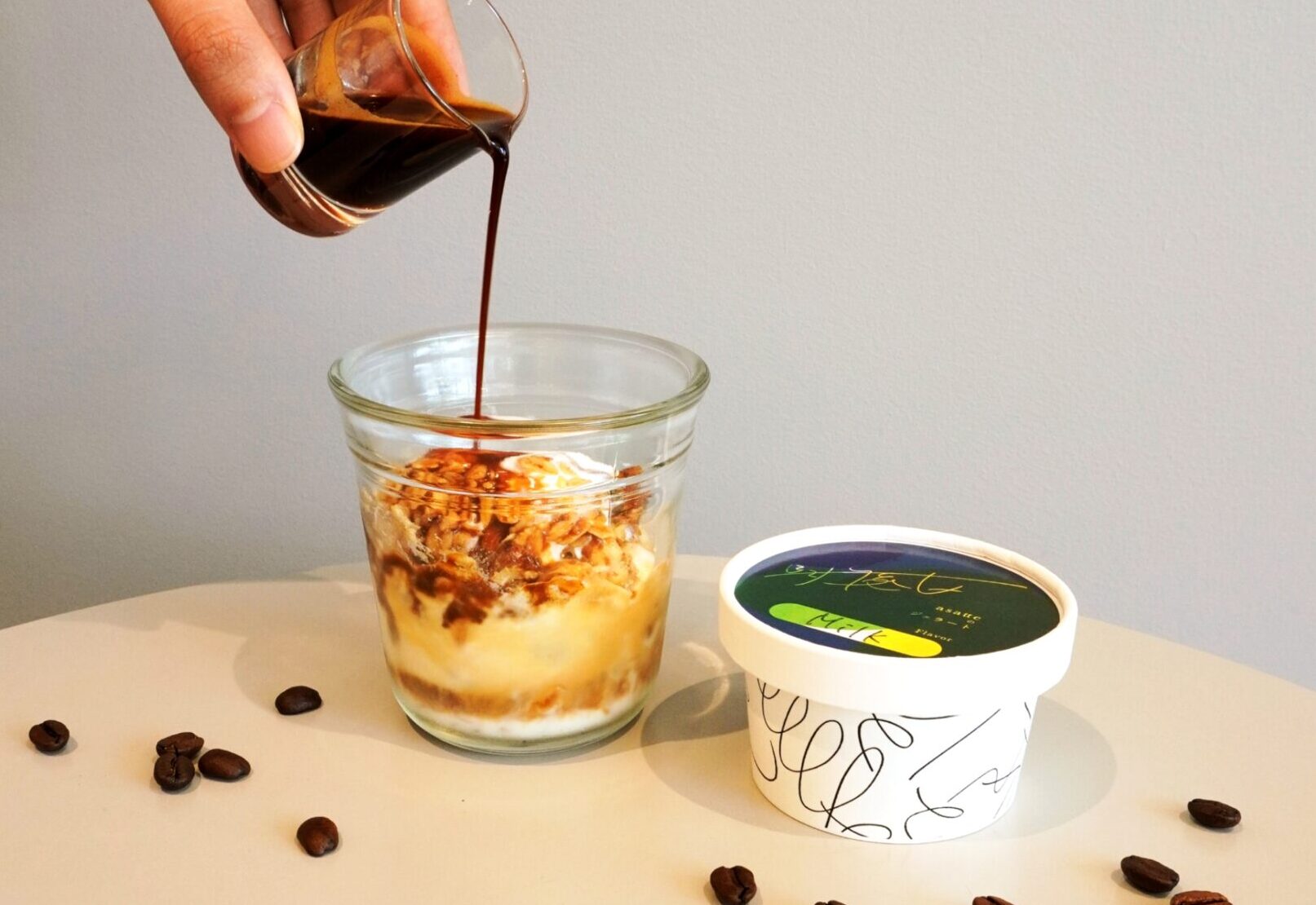 STUDIO 894 | 期間限定 アフォガートのお知らせ